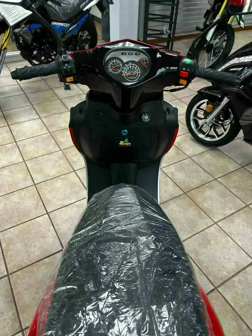 Pilot 150cc Scooters: Fuel efficient & ECO friendly transportation – Q9 ...